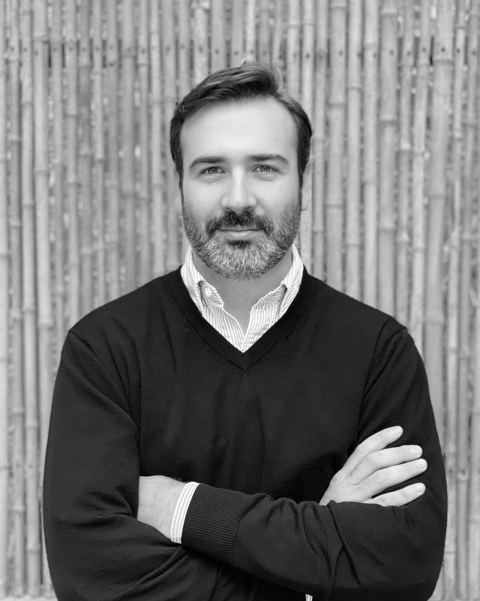 Rodrigo Jiménez - Escuela de Negocios