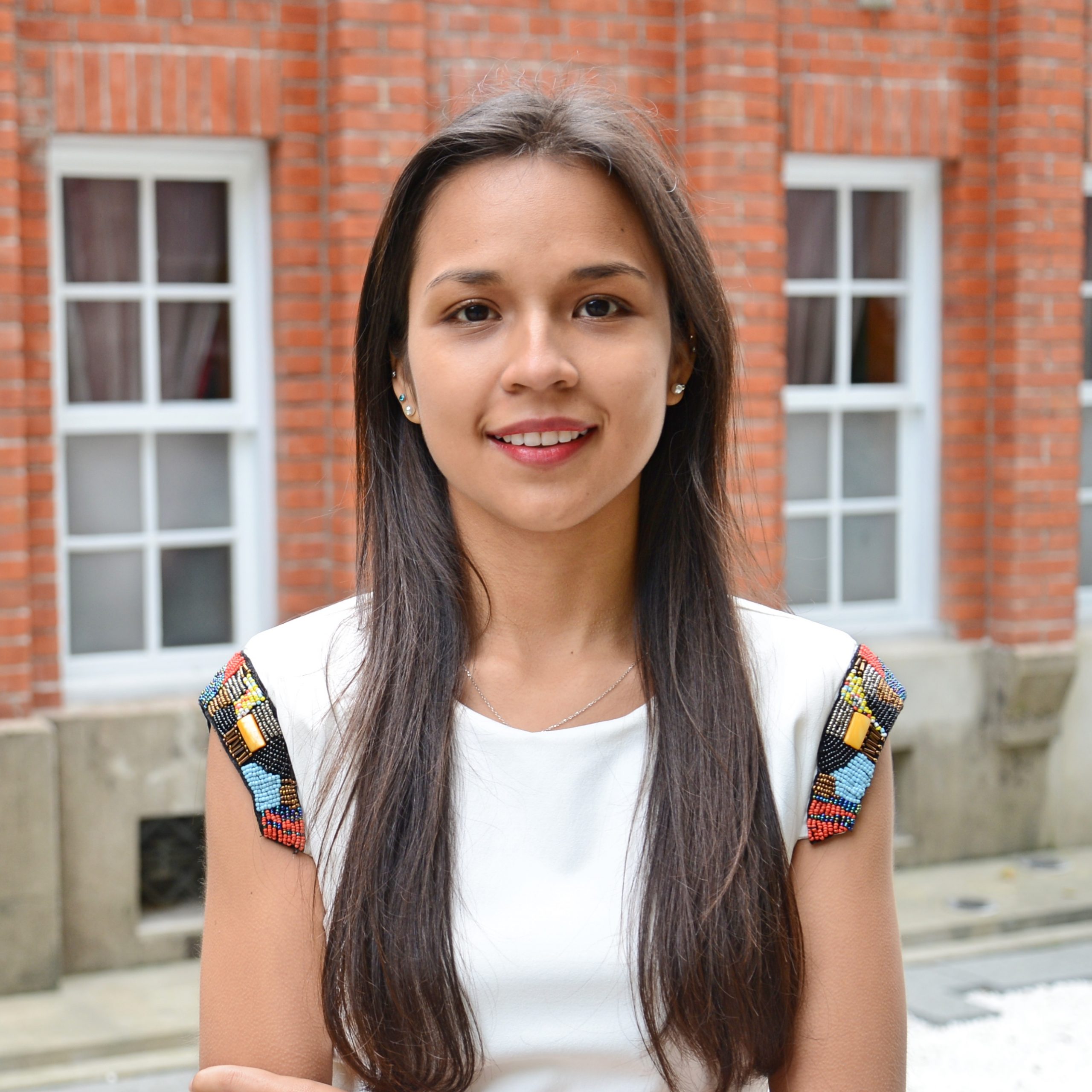 Sara Sánchez - Escuela de Negocios